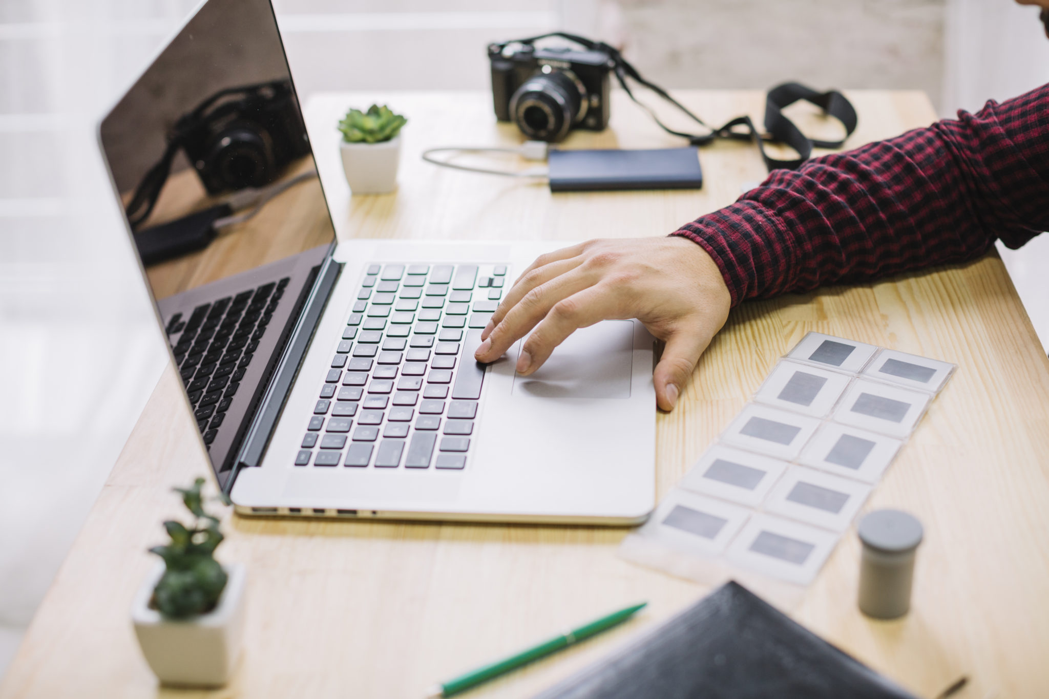 Best Web-Based Authoring Tools: Types, Benefits and Best Picks